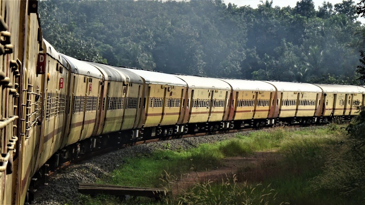 Shoranur To Nilambur : Full Journey : 16326 KTYM - NIL Intercity ...