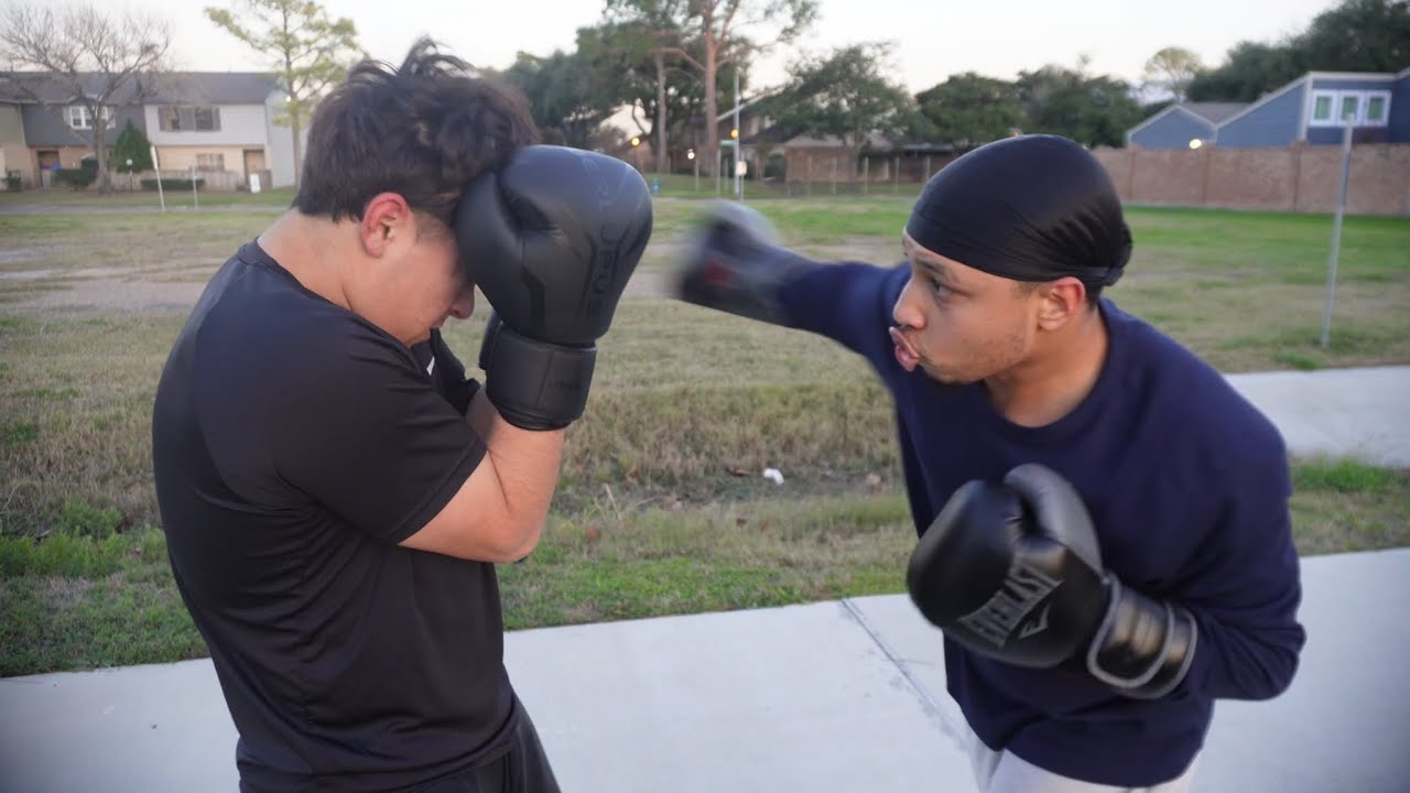 Boxer vs YouTube Boxer (sparring match) - YouTube