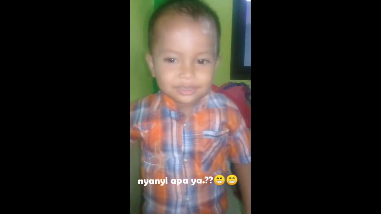 Si Adek Belajar Nyanyi🙂 Youtube