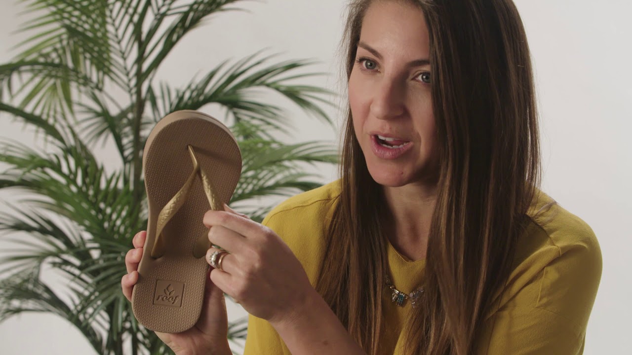 Escape Lux // Tech Between Your Toes - YouTube