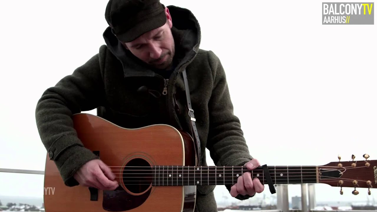 LASSE VESTERGAARD - MEMPHIS STATION (BalconyTV) - YouTube
