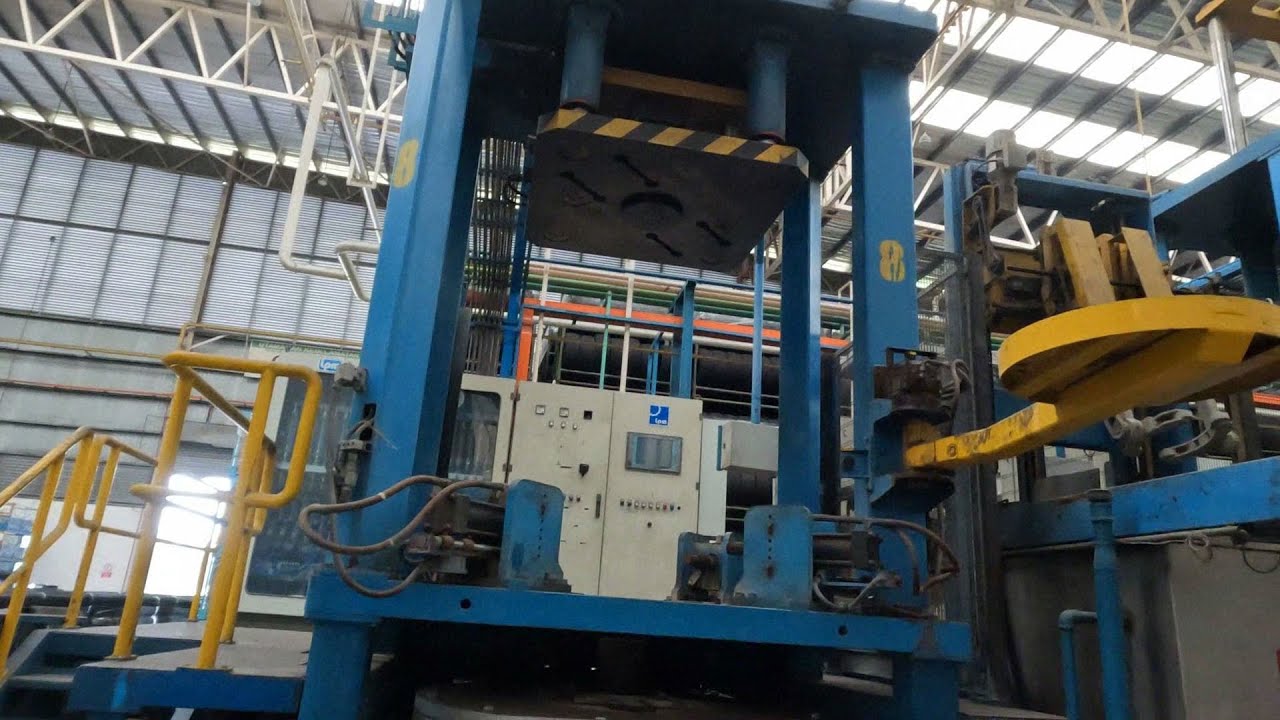 LPM BPB 800 low pressure die casting, used - fiss-machines.com - YouTube