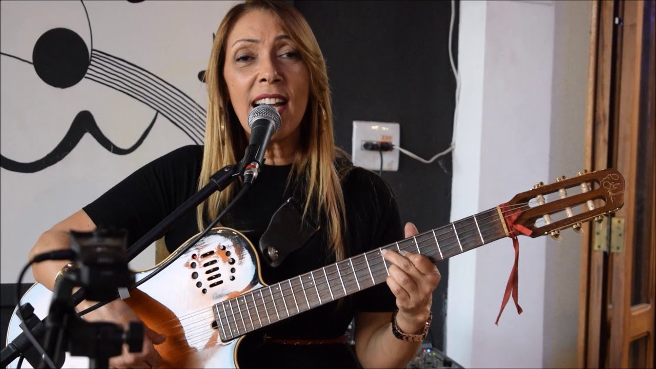 PAULA VELOZO │ Canta Brasil - YouTube