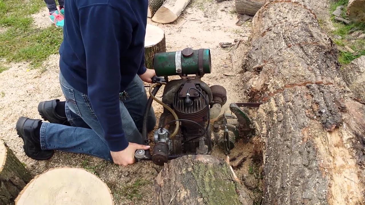 Teles SW3 two man vintage chainsaw in oak! - YouTube