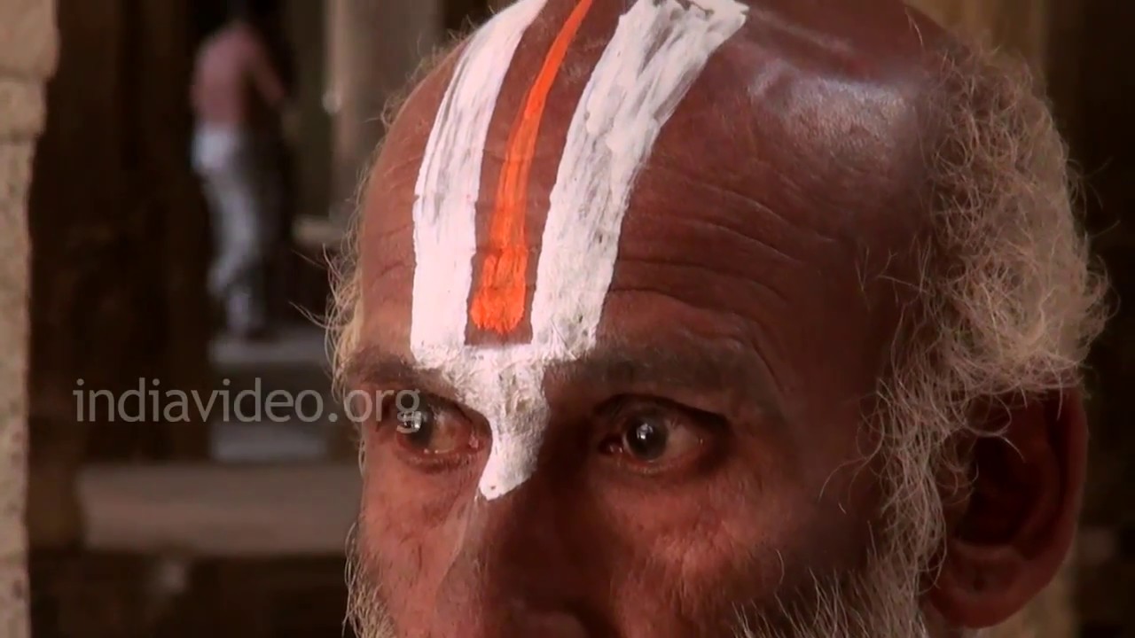 How to put a Namam*Vaishnavites of Tamilnadu - YouTube