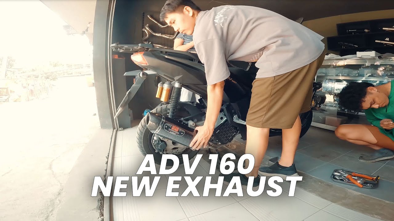 ADV 160 Akra M1 - YouTube
