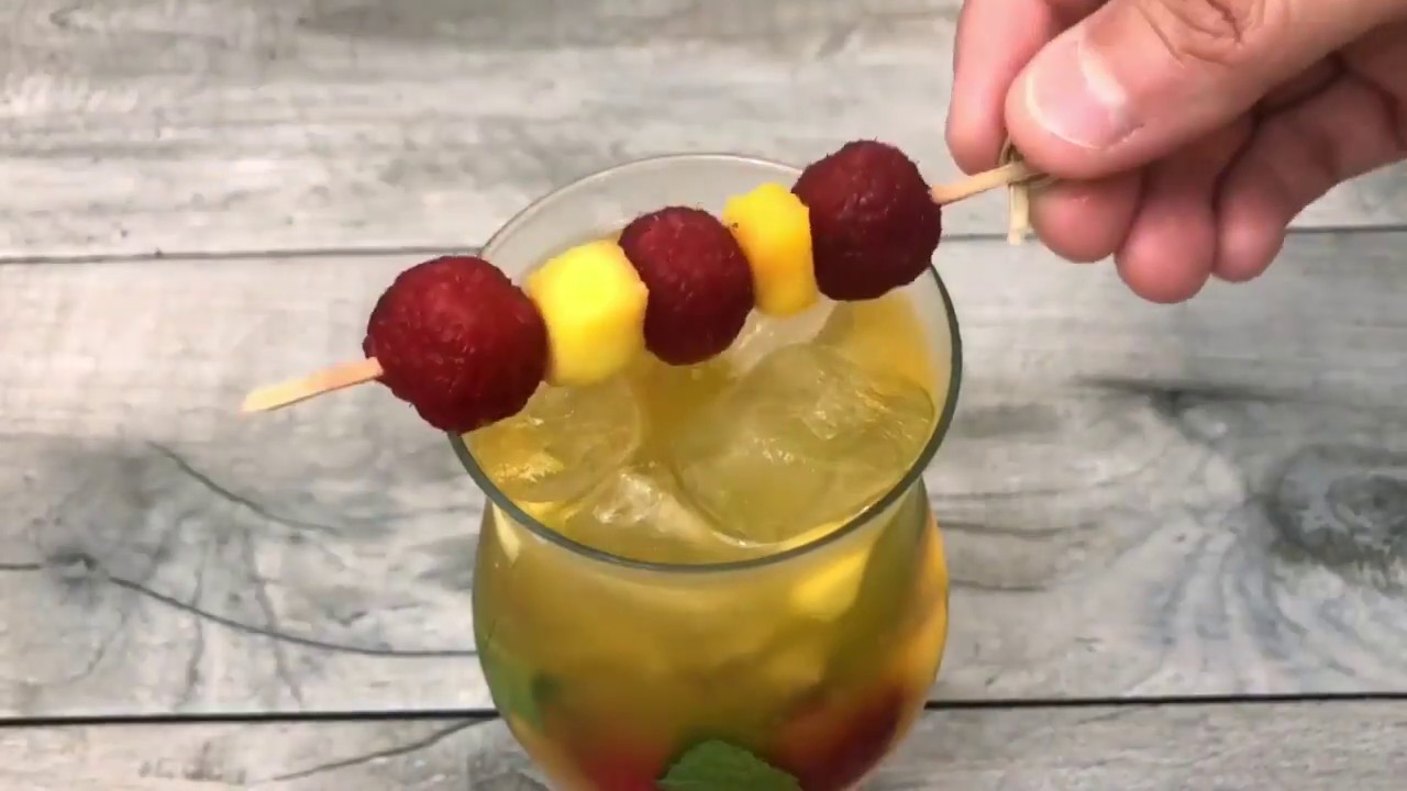Passion Fruit, Raspberry and Mango Mojito Mocktail - YouTube