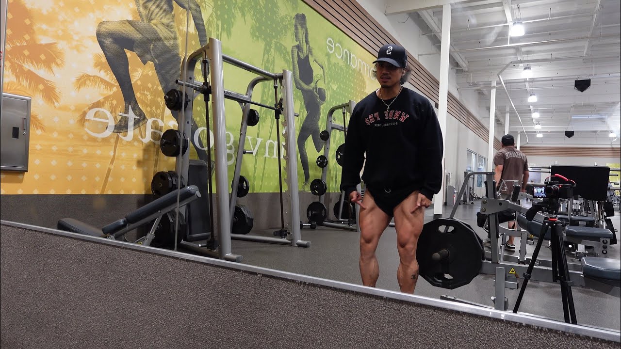 Bulk Day 55 - Leg Day Hamstring Focus - YouTube