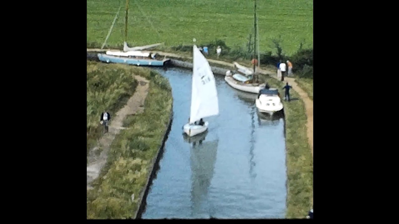Summer holidays 1975 Return to Norfolk. A silent 8mm home movie - YouTube