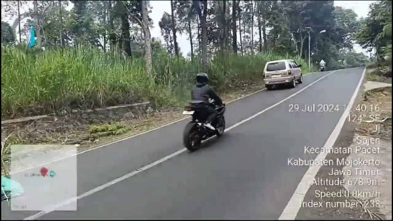 Driver spj T788 Ajat SudrajatStoring di Cangar Mojokerto - YouTube