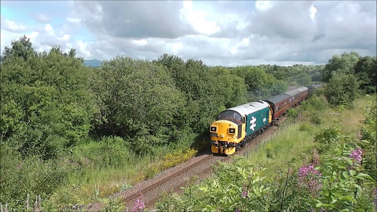 37025 thrashing past Snab Brae 25/7/15 - YouTube