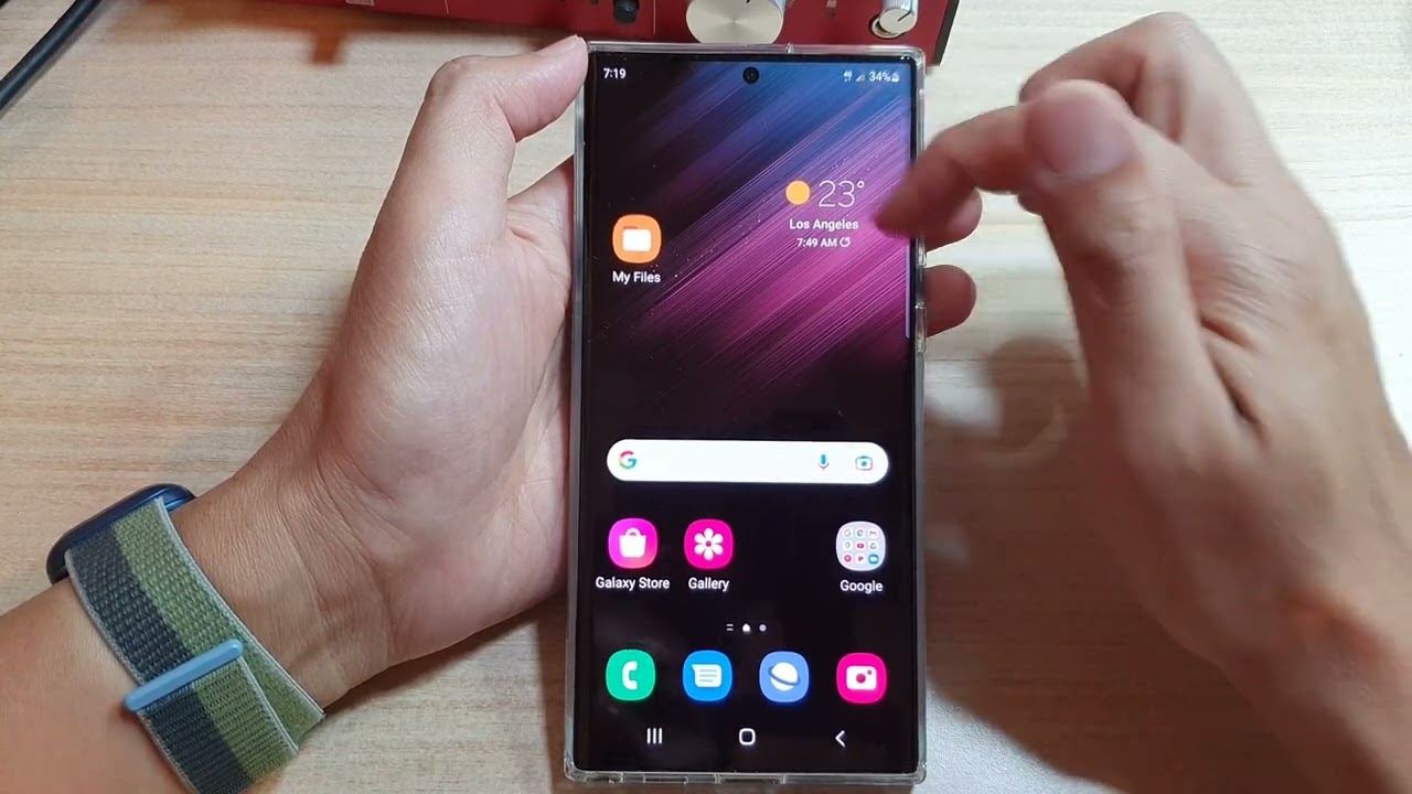 Galaxy S22/S22+/Ultra: How To Increase/Decrease The Font Size on the Keyboard - YouTube