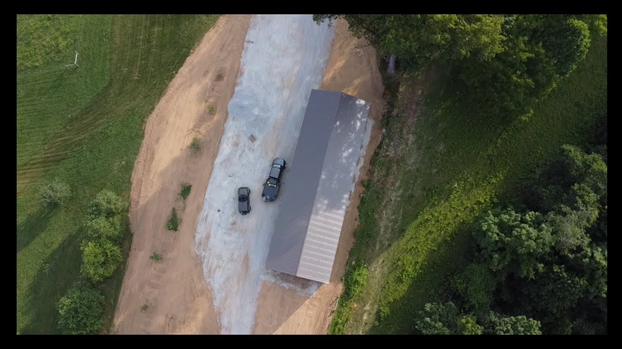Constructing Our New Barn: Troyer Post Buildings - YouTube