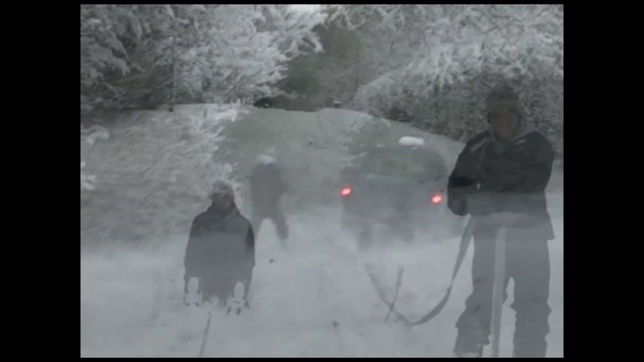 motor sledging - YouTube