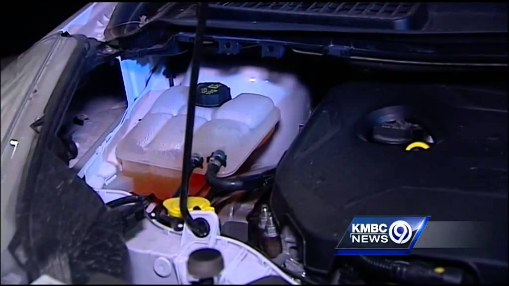 Why it's so important to warm up your car on cold days - YouTube