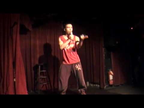 Ian Benardo (Better Than You) Special Tastemakers Performance - YouTube