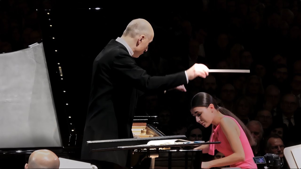 Frédéric Chopin Klavierkonzert Nr. 2 f-Moll op. 21 - Alexandra Dovgan ...