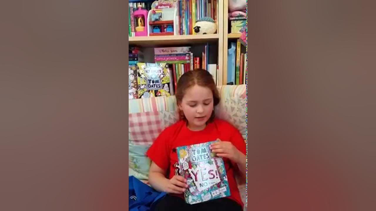 Elizabeth reviews Tom Gates. Yes... No... Maybe - YouTube