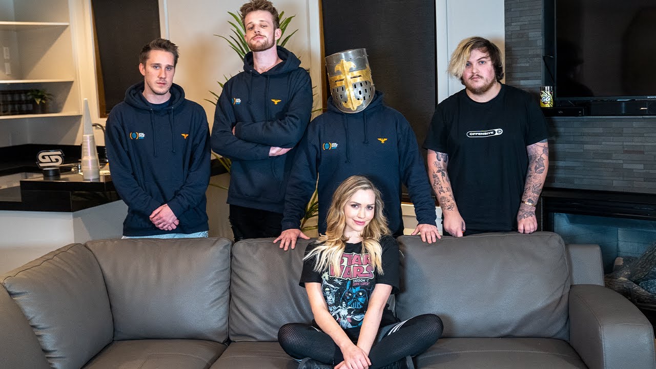 SIMPING MIA MALKOVA - Misfits Podcast #80 - YouTube