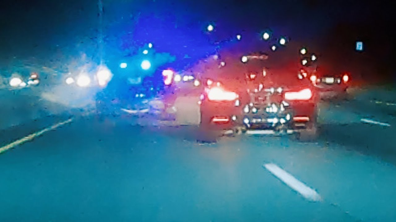 swimteam outmaneuvers cop @briq50 @float8x - YouTube