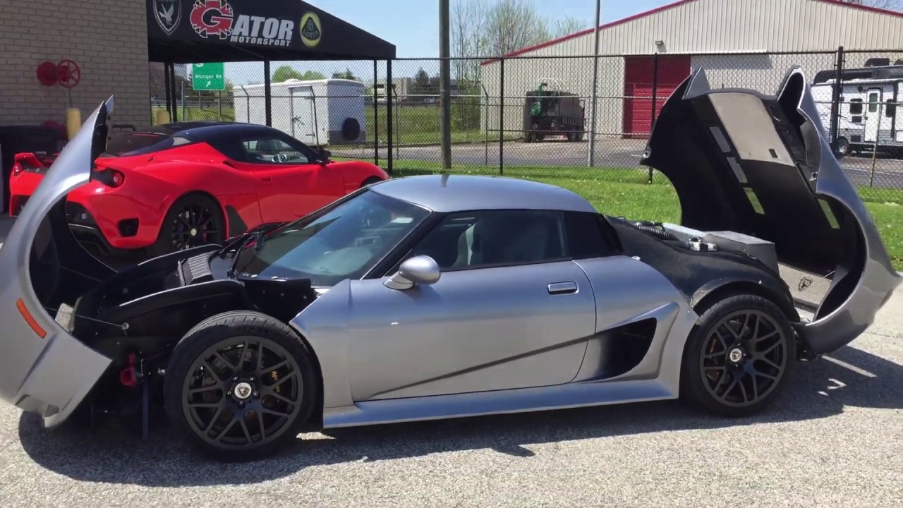 Rossion Q1 Supercar - A Look Underneath The Front & Rear Clamshells ...