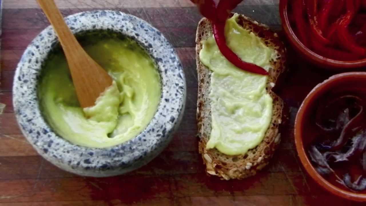 The Secret to the Perfect Alioli - YouTube