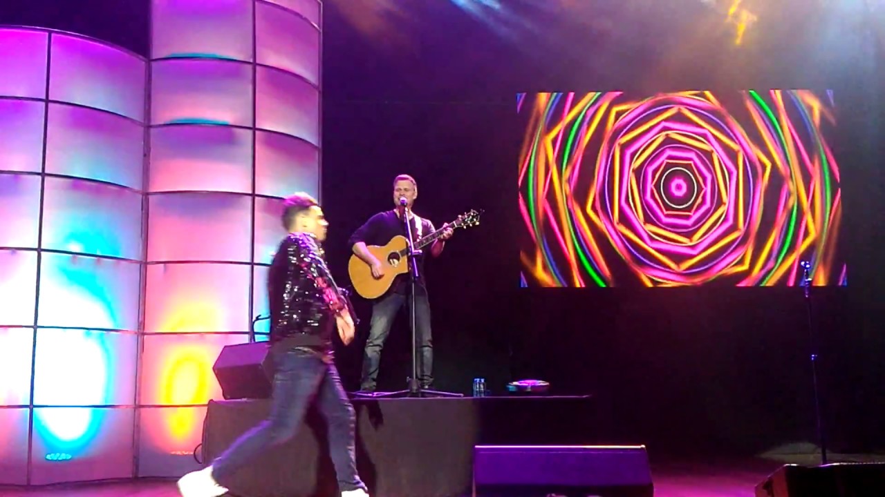 A1 Reunion Concert Manila Day 2 (3/17) Fancam - Make it Good - YouTube