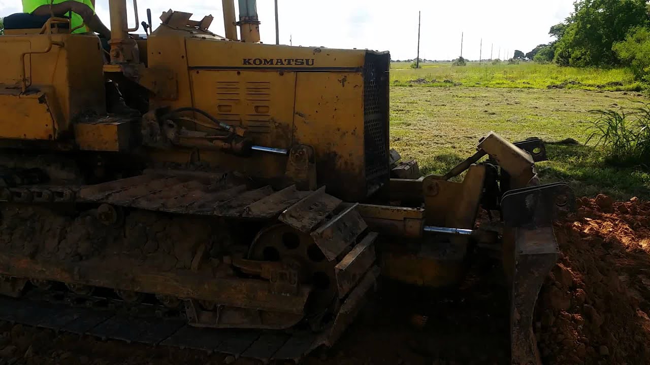 Komatsu d31p-17 for sale west coulmbia tx - YouTube
