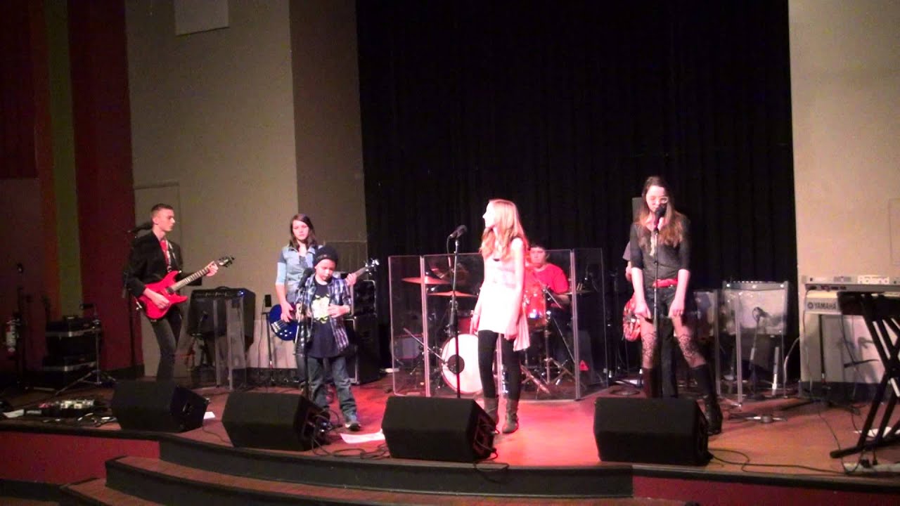 School of Rock Mason performs "Everybody Wants Some". - YouTube