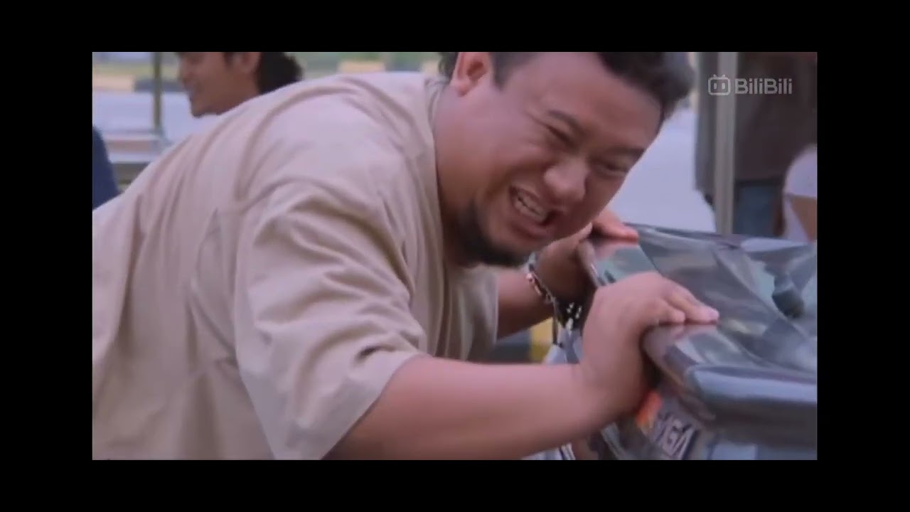 Sumolah- Kena kencing dengan si botak - YouTube