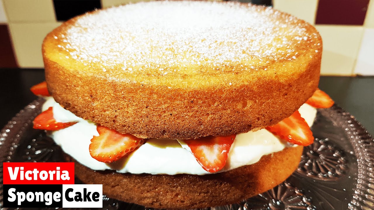How to make Victoria Sponge Cake at Home / Victoria Sponge Cake Recipe ...