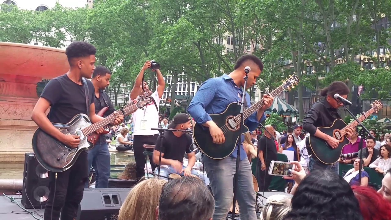 Young Dominican Bachata star Melvin Elias 1/5 - YouTube