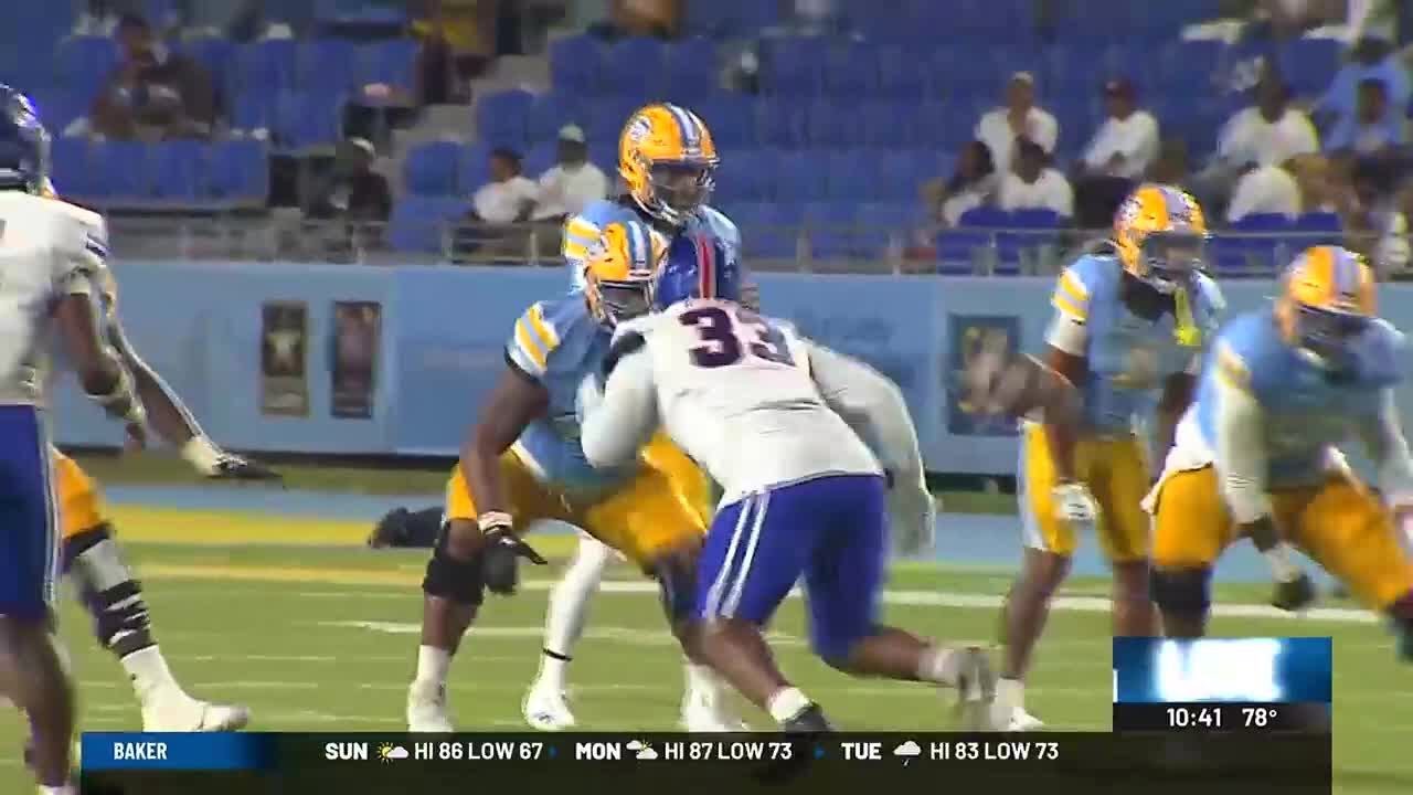Southern defeats Savannah State 42-10 for their first win of the season ...
