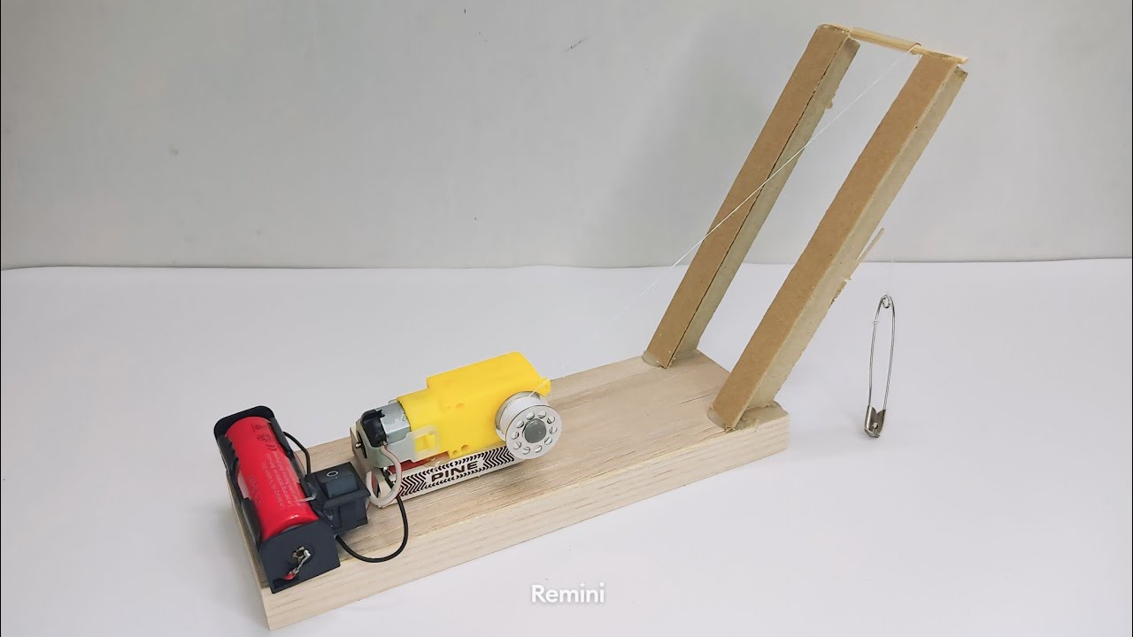 How to make a lift with a DC motor! - YouTube