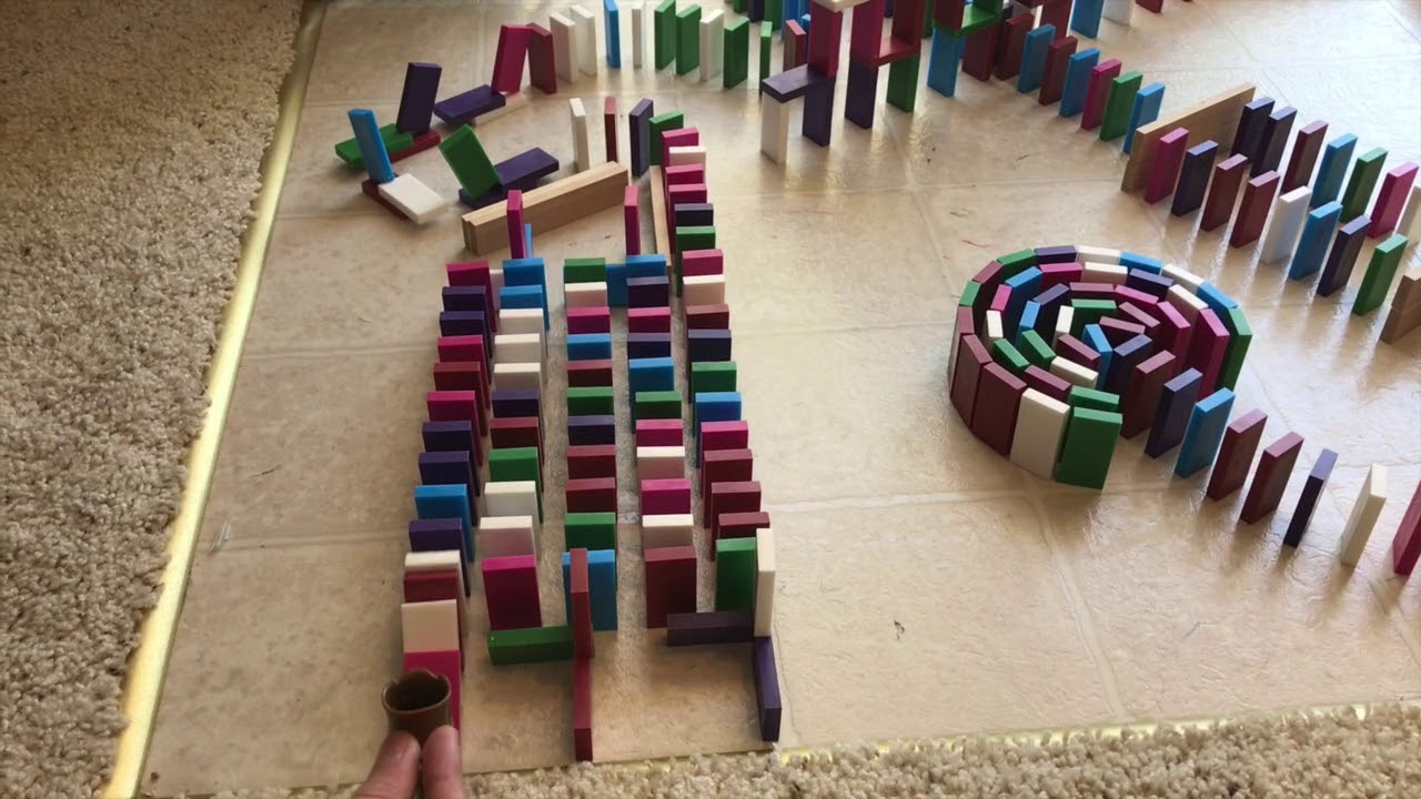 Domino Rally 1: "Dawn of a New Beginning", op 1 - YouTube