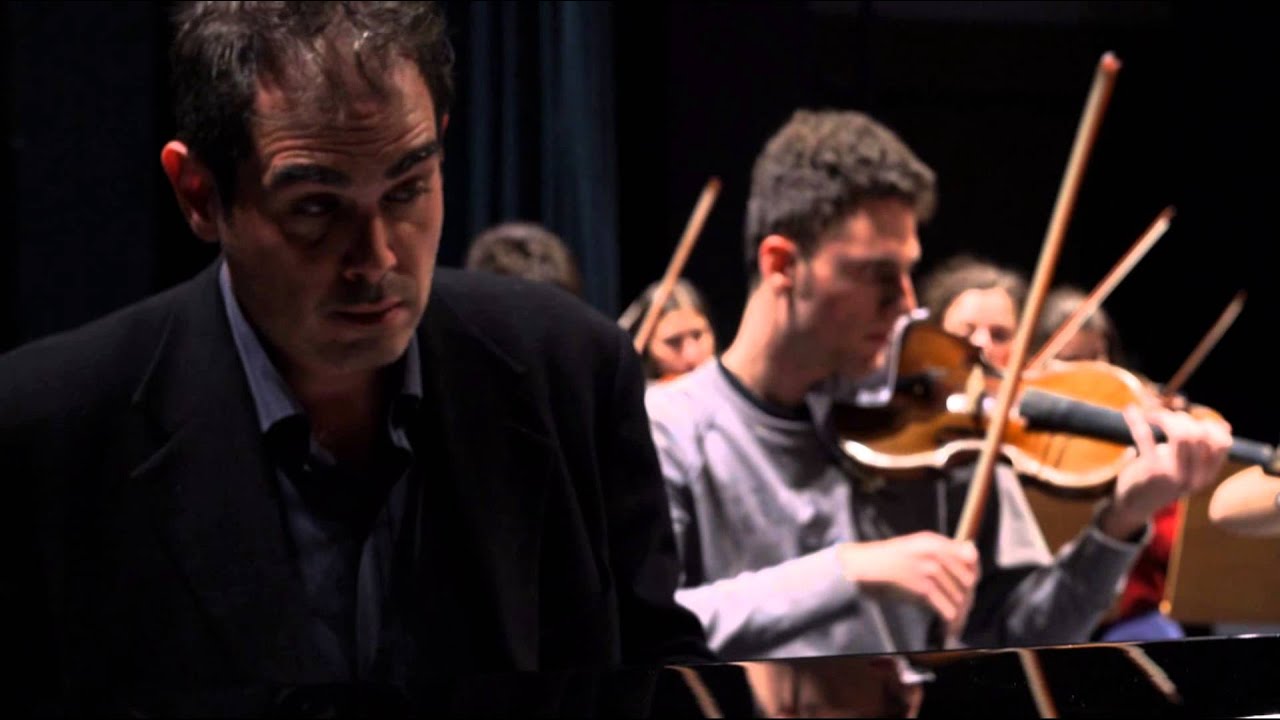 MOYSA ΚΑΙ ΜΟΥΣΙΚΗ ΤΟΥ ΚΟΣΜΟΥ - YouTube