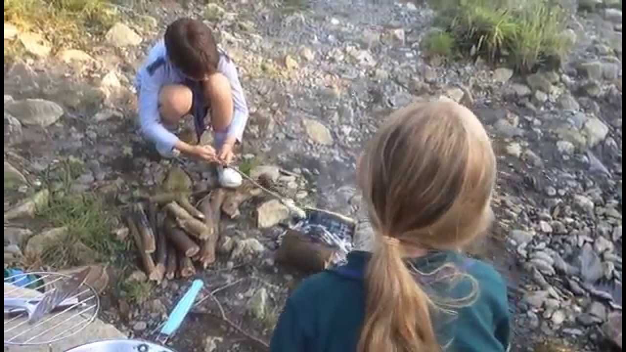 3rd Peel Cubs Scouts pratice their backwoods cooking - YouTube
