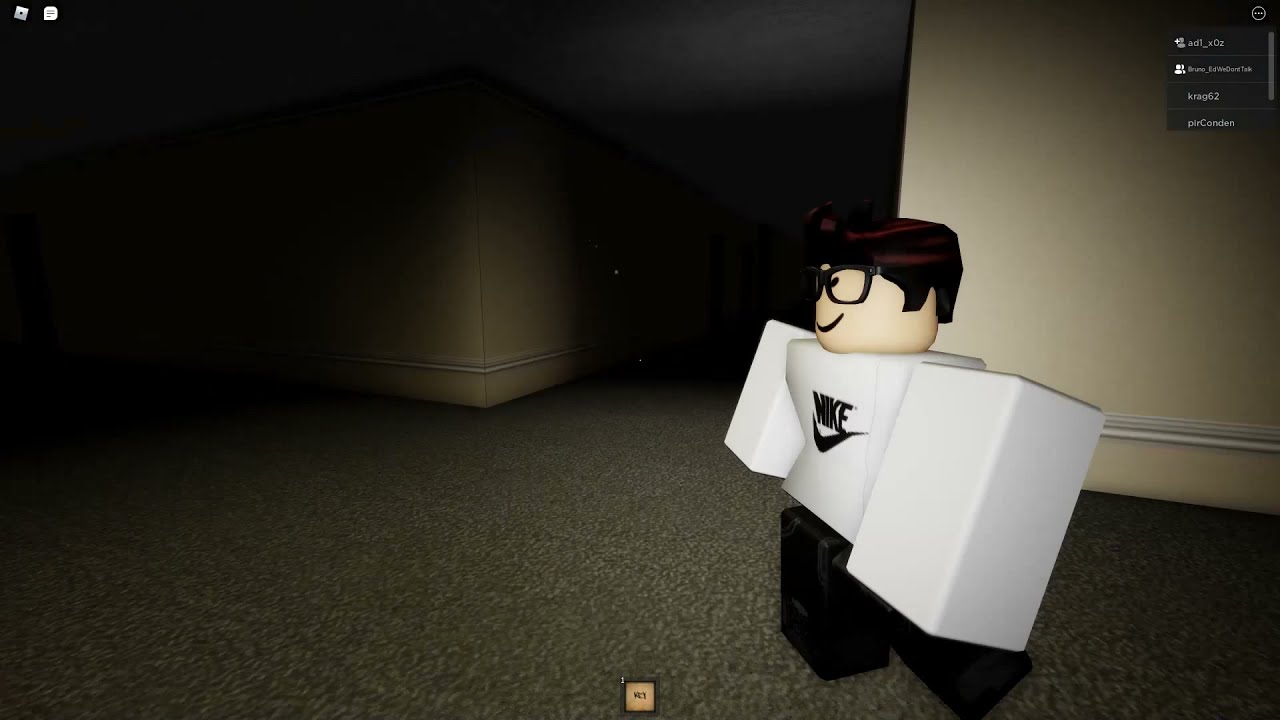roblox mimic chapter 1 part 2/3 (is freaking long on hotel maze) - YouTube