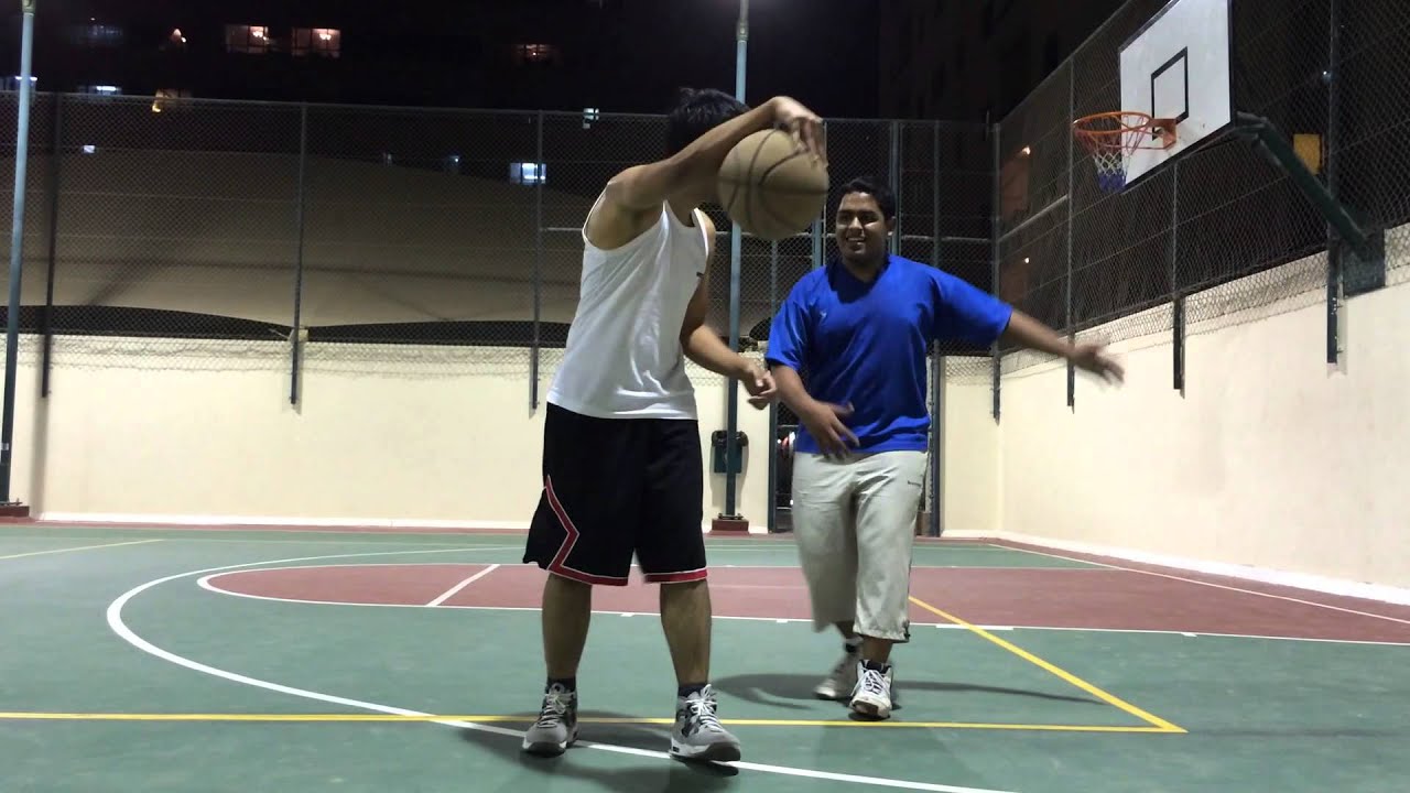 AMAZING AND 1 CROSSOVER MOVES - YouTube