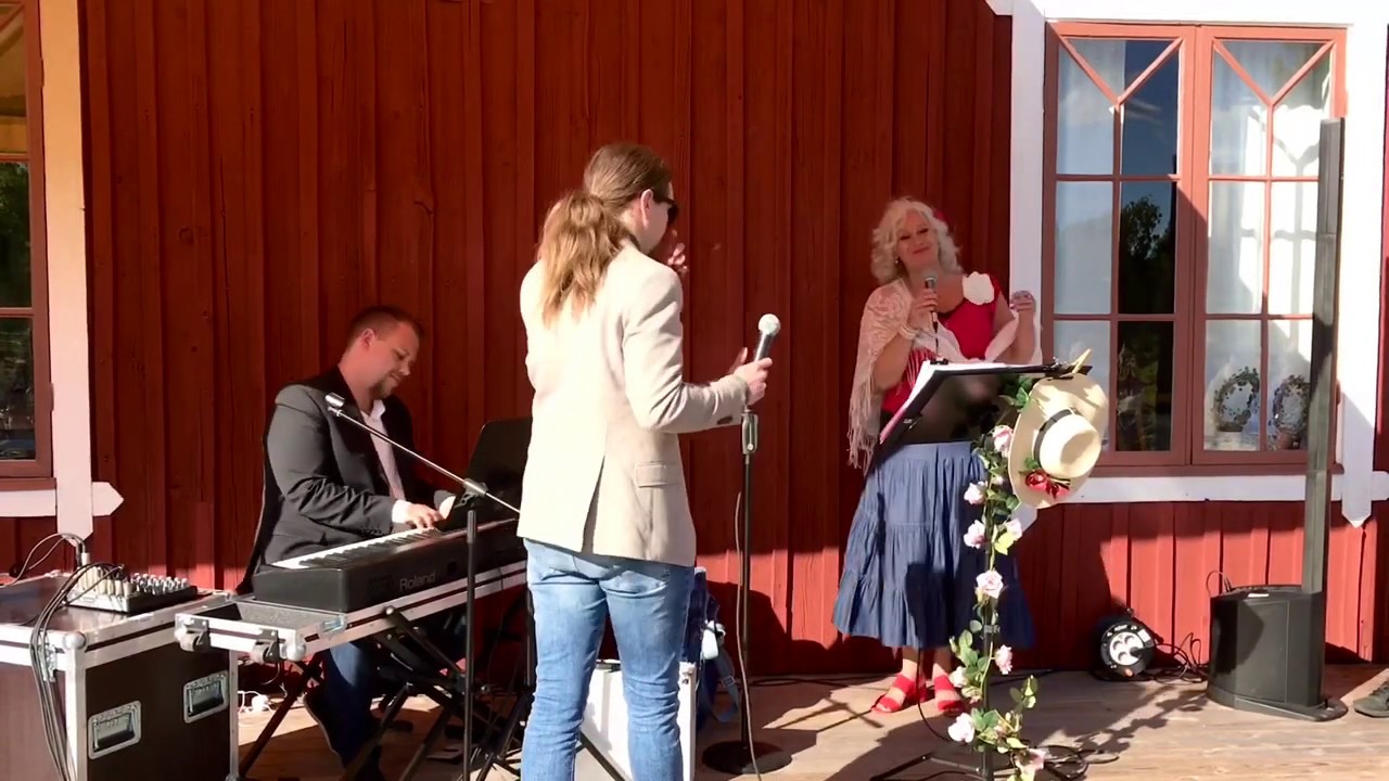 Balladen om Fredrik Åkare och Cecilia Lind - Ingrid Löfqvist & Daniel ...