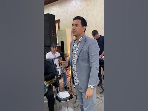 Ilxom ziyo jonli ijroda to'yda layk bosishni unutmang🎤 Otang bo'lsa 🎤. 😍👍 😍👍 - YouTube