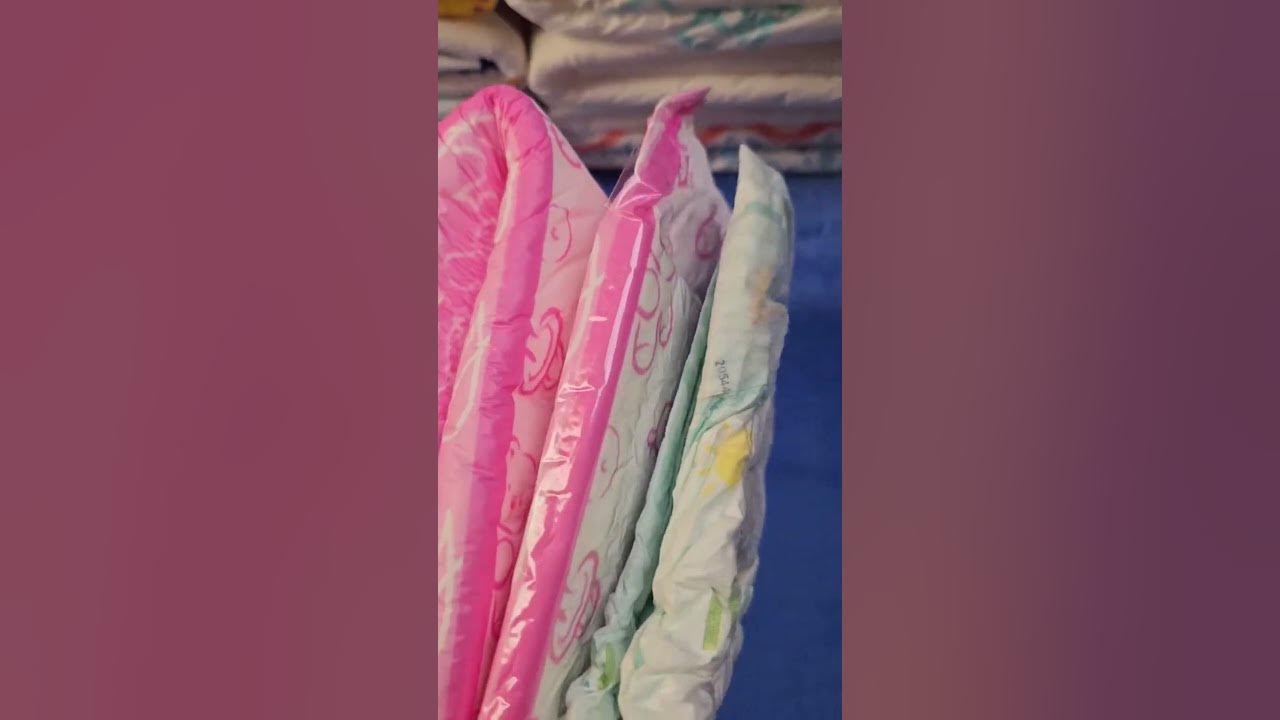Pampers vs LFB Nursery Pink Windeln - YouTube