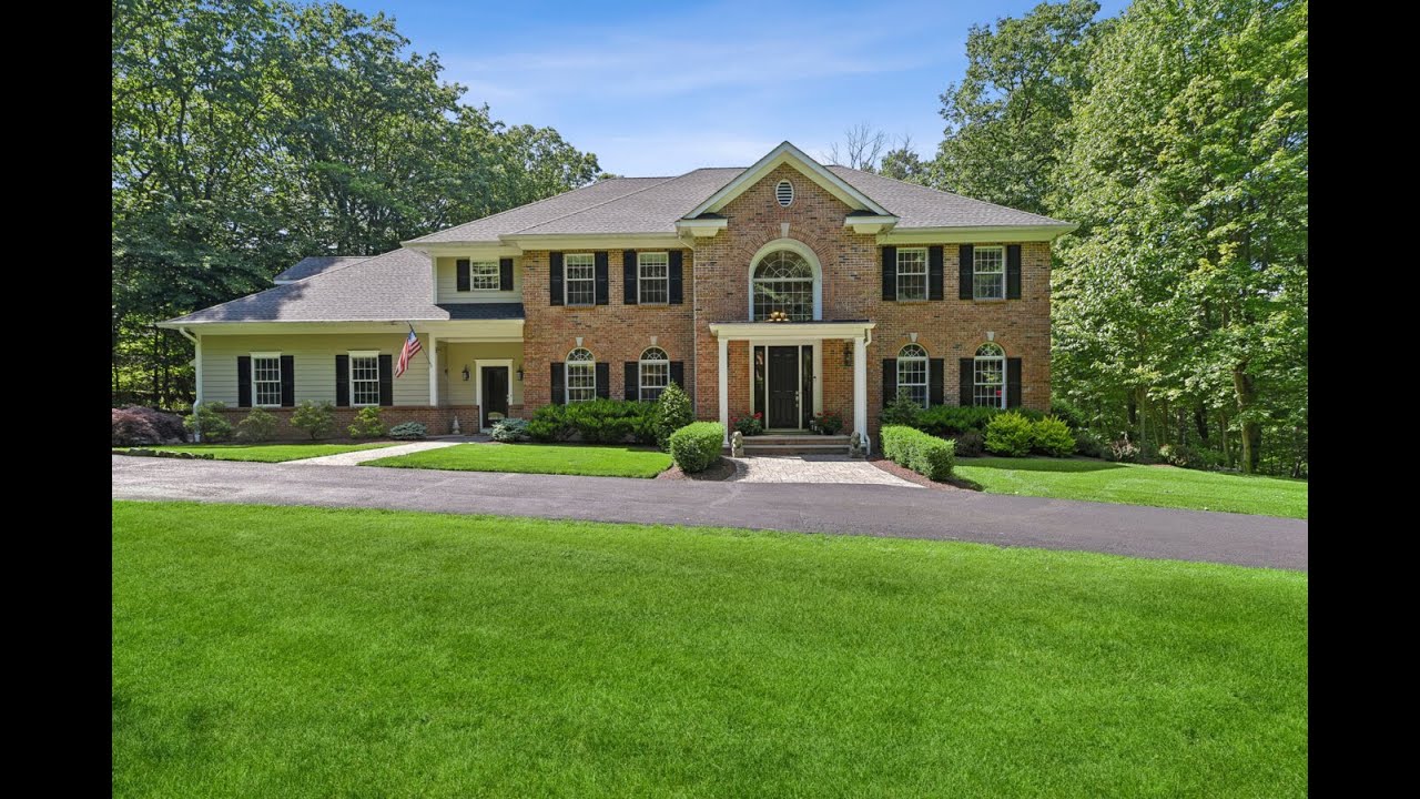Beautifully Updated Home in a Ideal Location - YouTube