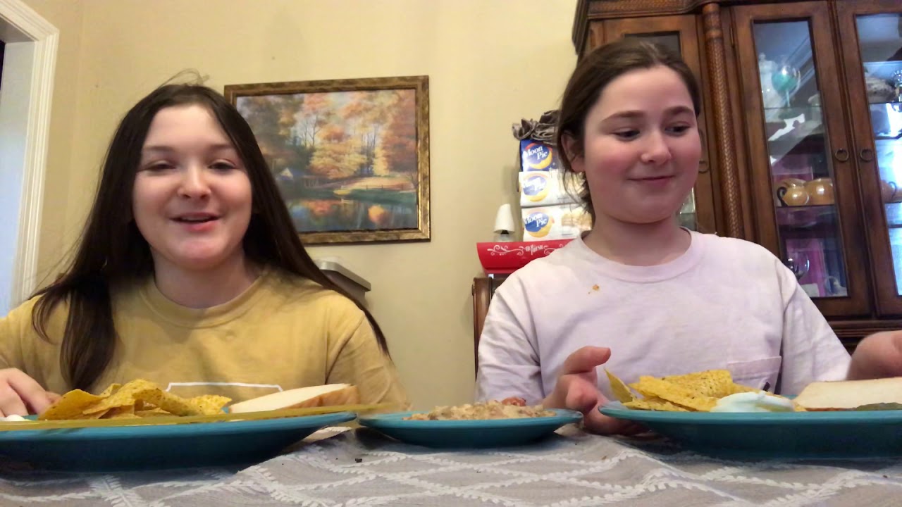 ASMR Hope and Evelyn 💗 - YouTube