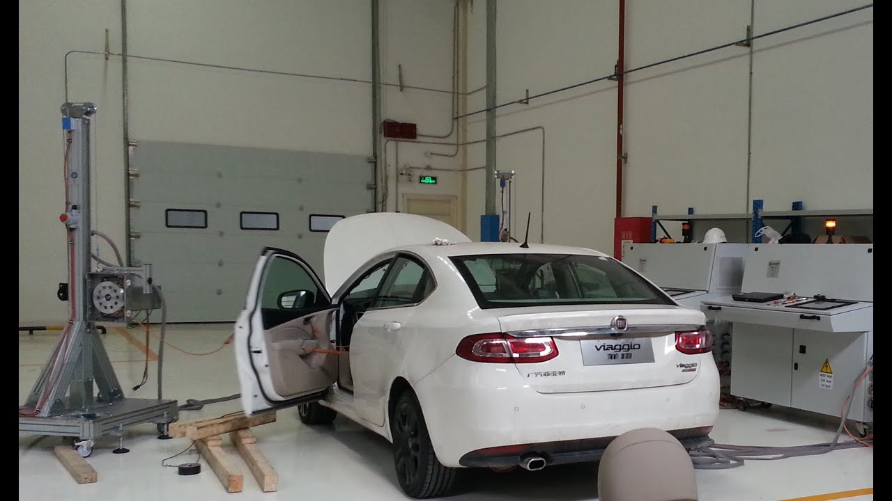 AMET Vehicle Side Door Fatigue Test Bench - YouTube
