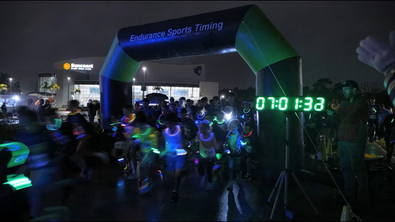 Glow Run 5K 2025 - YouTube