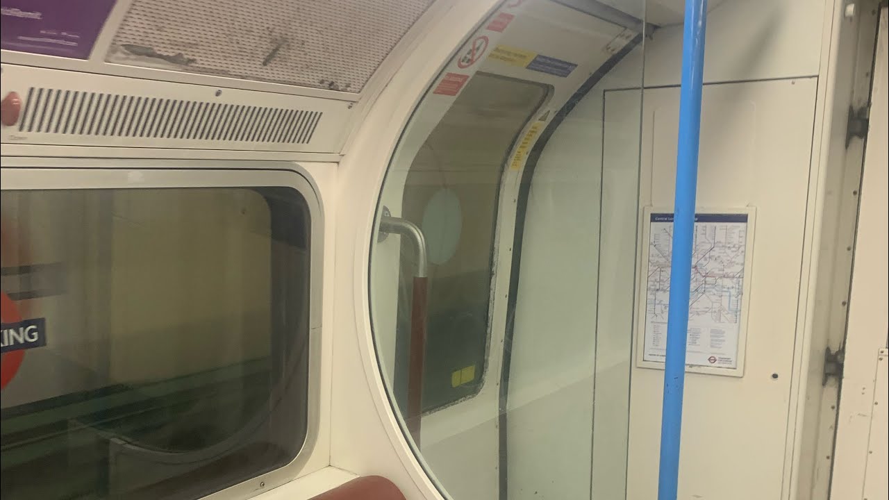 Bakerloo line unit 3438 refurbishment - YouTube