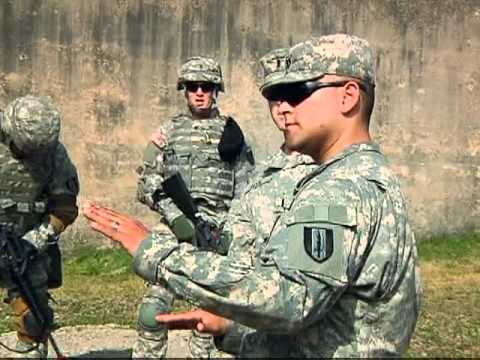 AFN Korea - 2 Minute Report - 501st Signal Company Training - YouTube