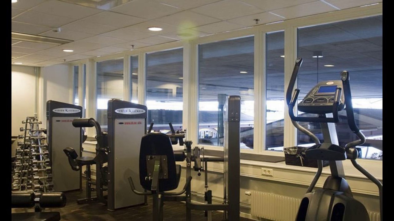 First Hotel G - Hotel in Göteborg, Sweden - YouTube