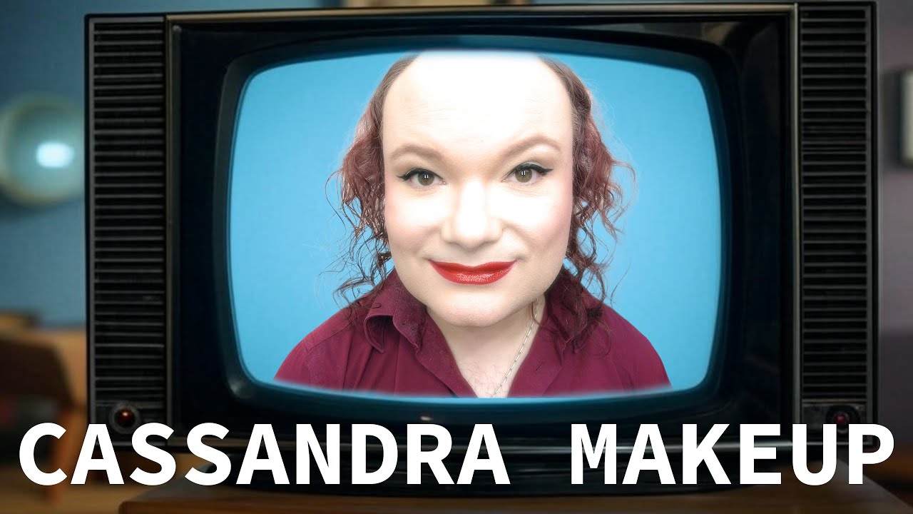 Je reproduis le maquillage de la série Cassandra - YouTube